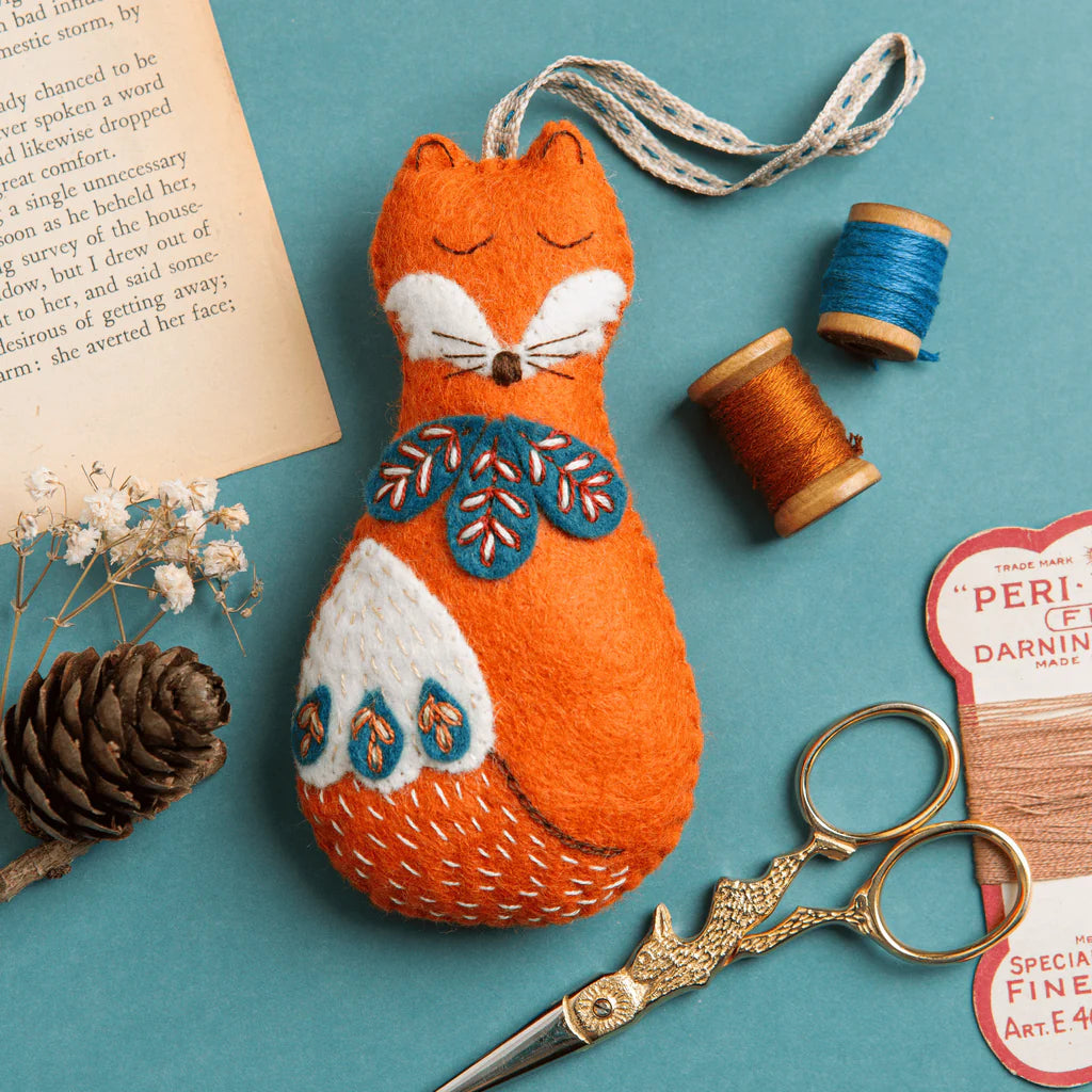 Felt Kit - Folk Embroidered Fox – Treehouse Textiles
